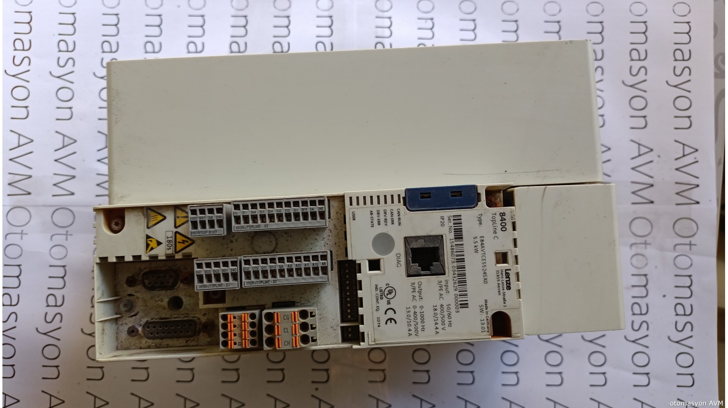 Lenze E84AVTCE5524SX0